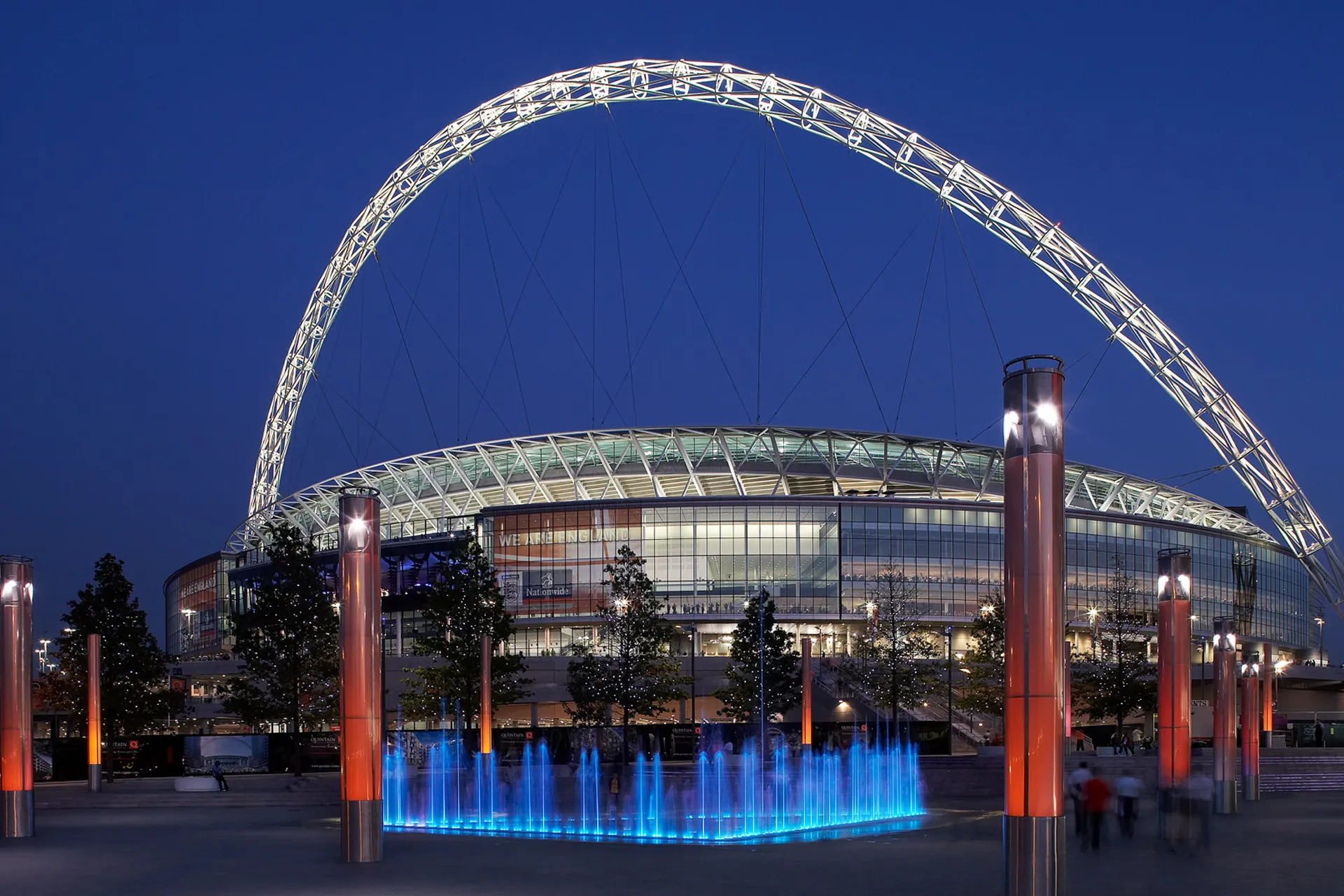 Cele Mai Celebre 10 Stadioane de Fotbal din Lume – Dino FC